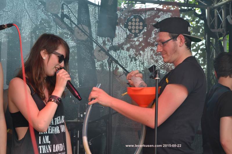 Trichtersaufen, Iris Goessens - Drunken Dreams